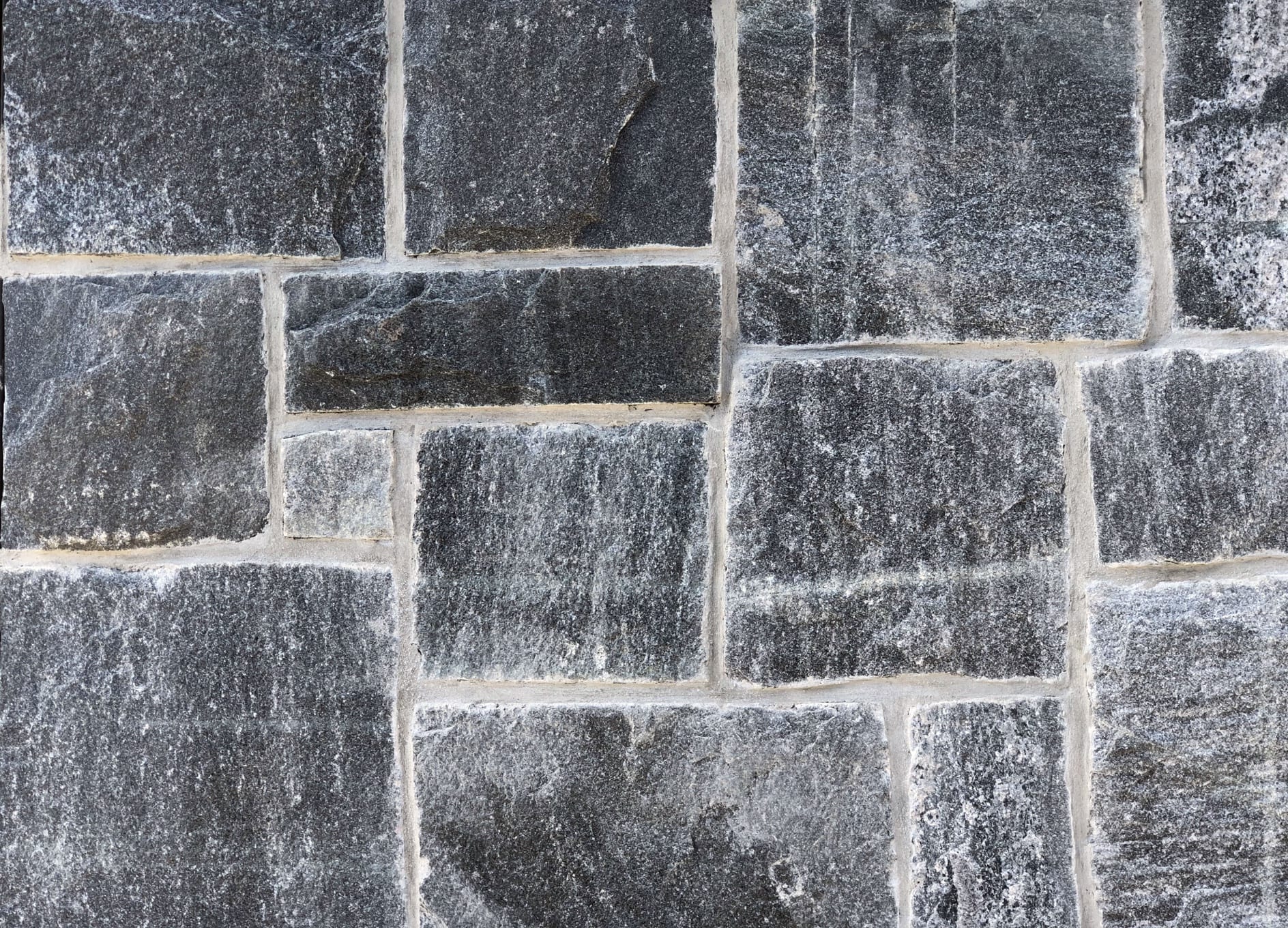 Getty Grey™ Sq & Rec - Thompson Stone